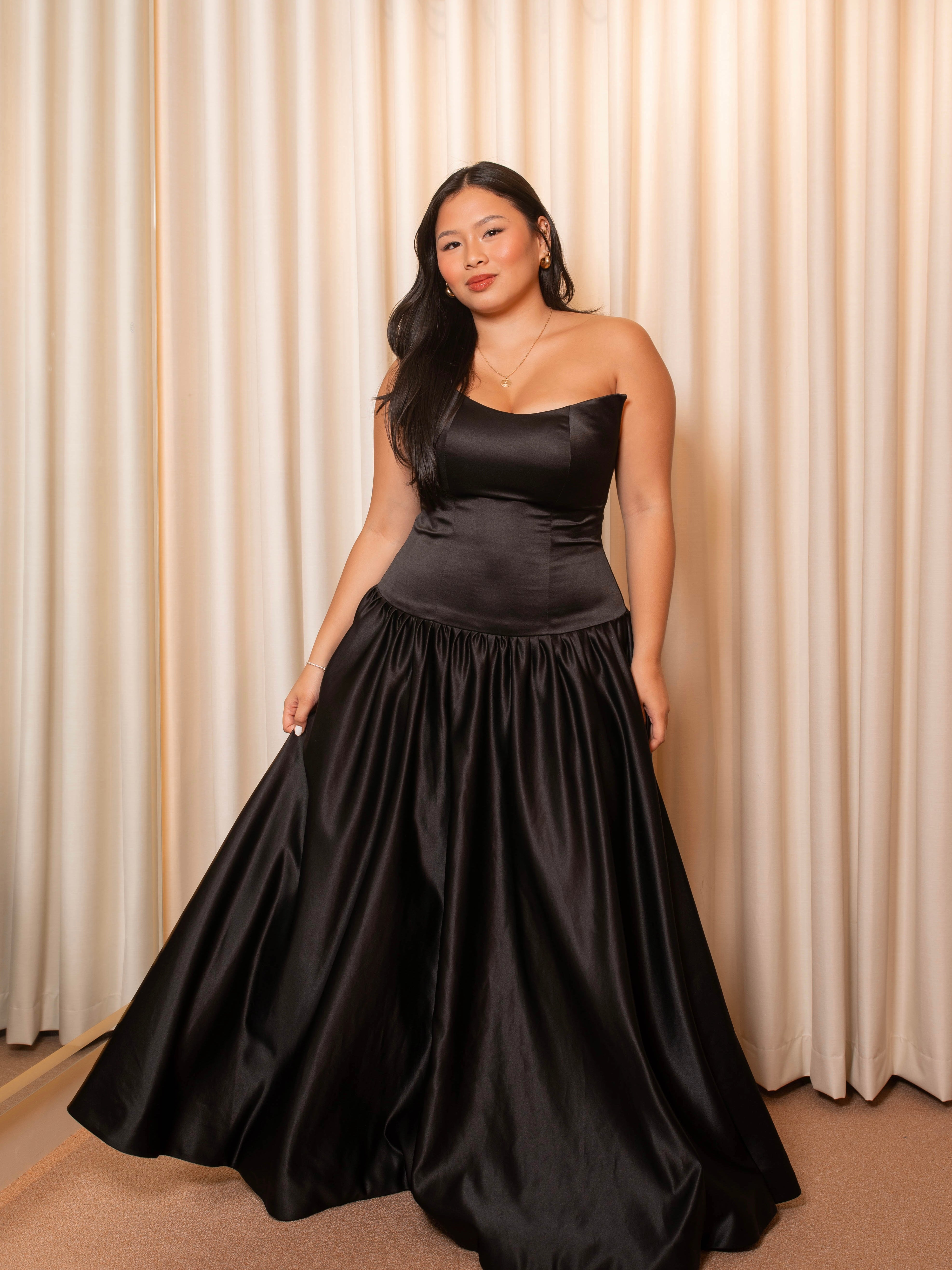 Jasmine Curved Tube Drop Waist Gown – Aecia